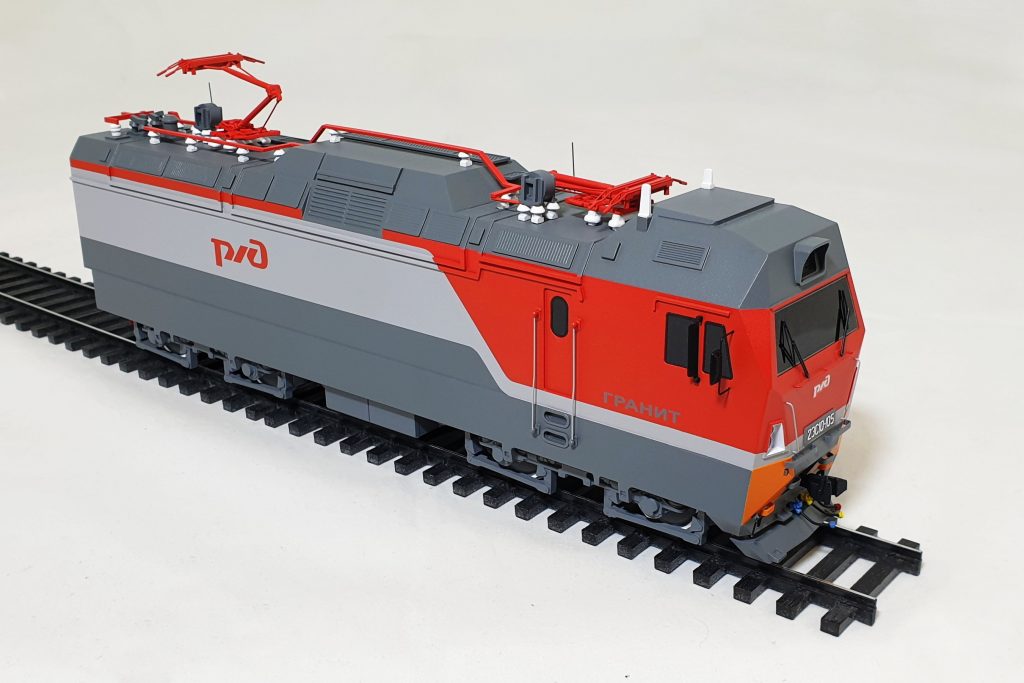Модель российского грузового электровоза постоянного тока 2ЭС10-105 ...